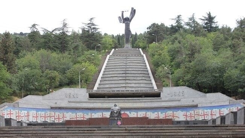 Nationalism and Hegemony in Post-Communist Georgia